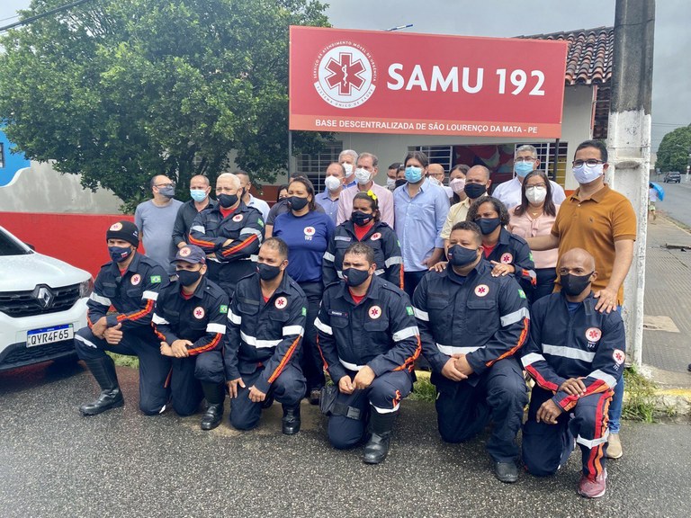 Vereadores prestigiam inauguração da nova base do SAMU